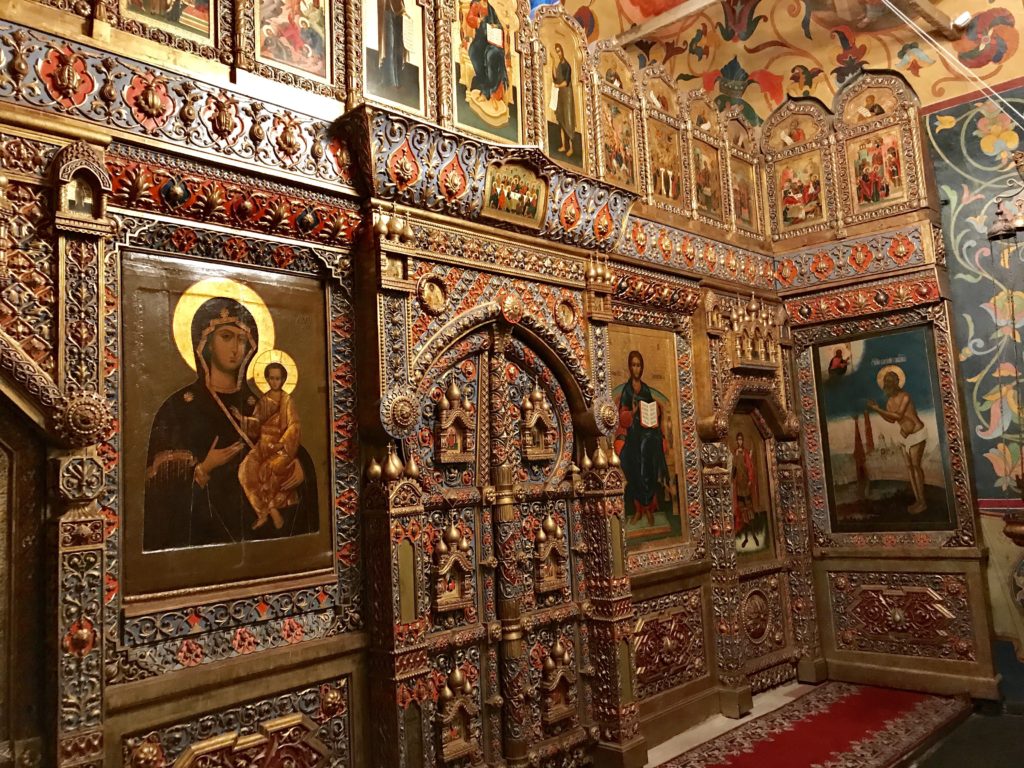 Russia's Most Beautiful Gem: St. Basil's Cathedral, Moscow - Electrum ...